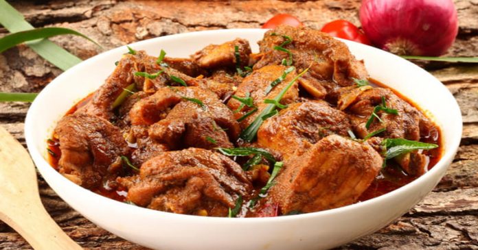 Microwave Laal Murgh Recipe: सिर्फ 30 मिनट में तैयार हो जाती है ये चिकन डिश