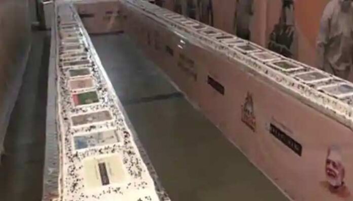 Surat Bakery Made 71 ft Cake On Prime Minister Narendra Modi's Birthday